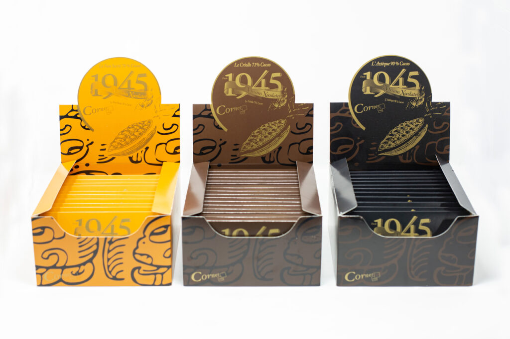 SELECCIÓN 15 TABLETAS PREMIUM + EXPOSITOR - Cornet 1945